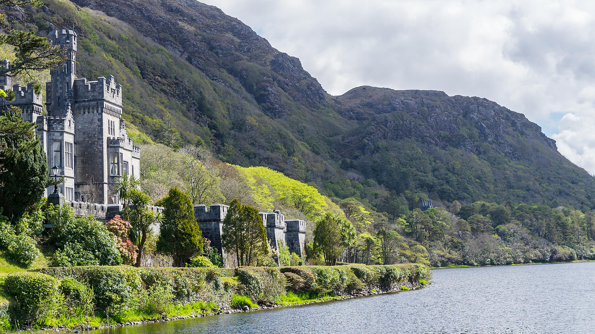 Around the Emerald Isle: from May 25, 27 to Jun 1, 27 | PONANT United ...