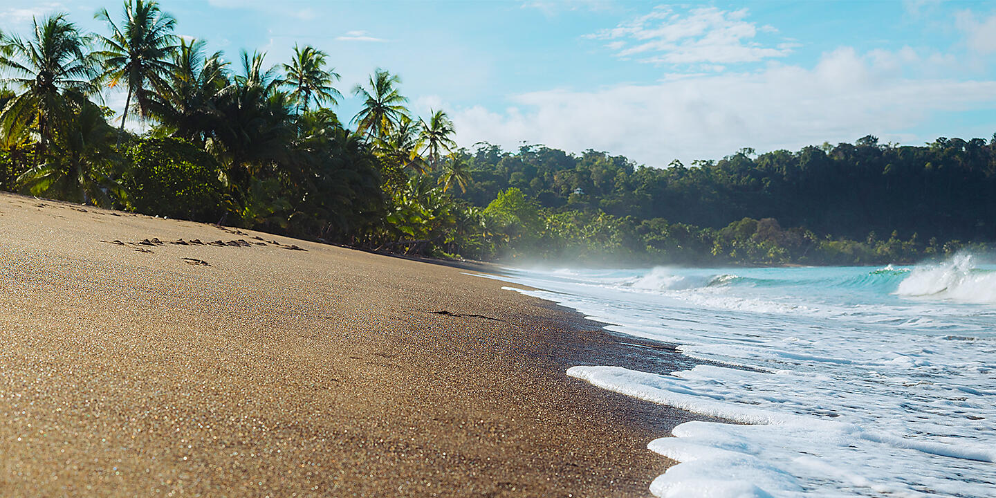 Pacific Coast of Costa Rica: from Dec 29, 26 to Jan 5, 27 | PONANT ...