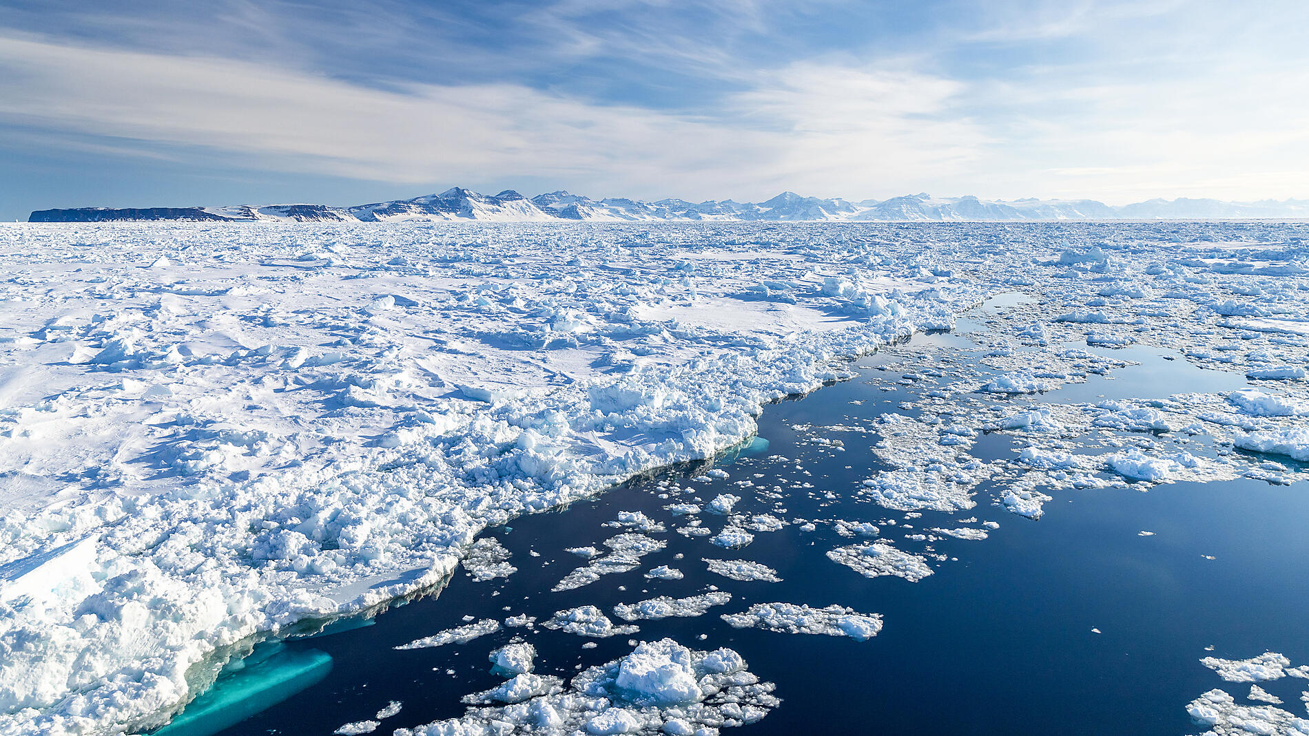 At the edge of the High Arctic: from 4 May 28 to 22 May 28 | PONANT ...